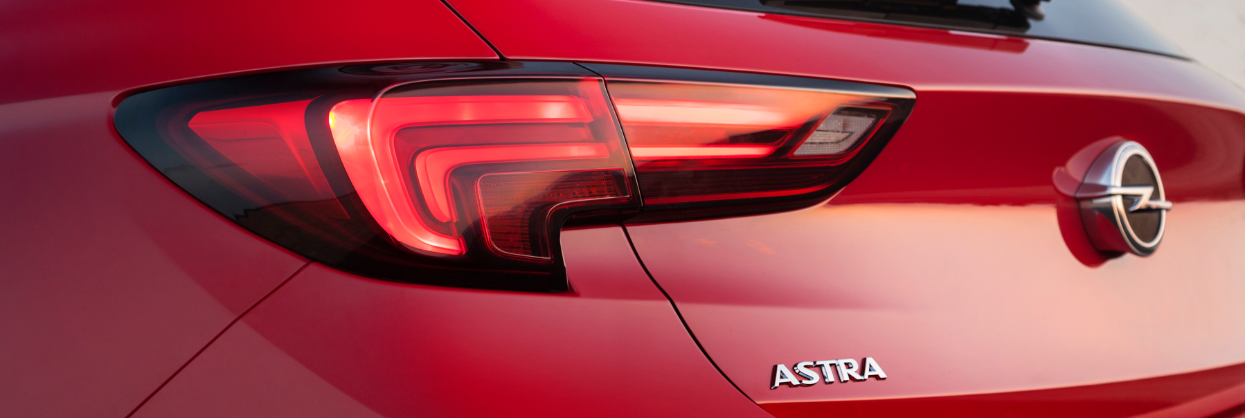 Ficha técnica - OPEL Astra