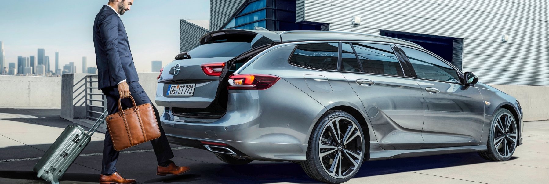 Ficha técnica - OPEL Insignia